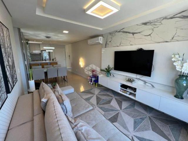 Apartamento 02 dormitórios, Mobiliado e Decorado, 1 vaga em Capão da Canoa