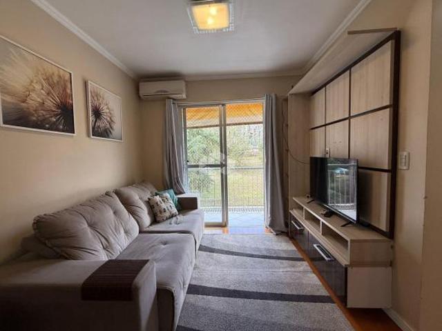 Apartamento 02 dormitórios no Higienópolis, nos fundos do colégio Mauá
