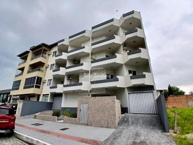 Apartamento 02 dormitórios no Jardim Maluche