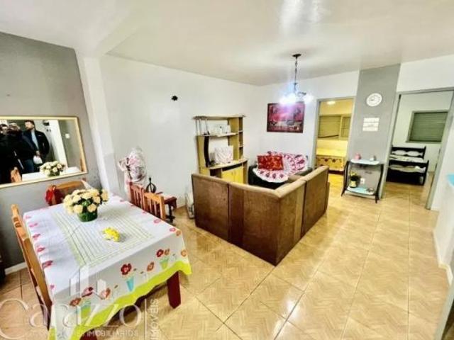 Apartamento 02 dormitórios próximo ao mar