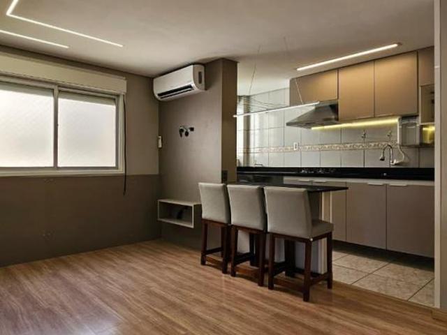 Apartamento 02 dormitórios reformado bairro Marechal Rondon canoas