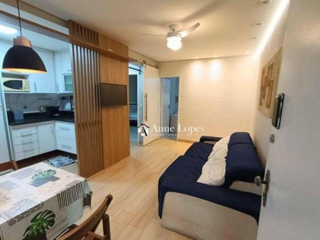 APARTAMENTO 02 DORMITÓRIOS!REFORMADO NA POMPÉIA ! LOCALIZAÇÃO NOBRE A MEIA QUADRA DO MAR! AQUI NA