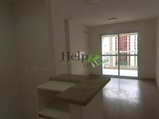 Apartamento 02 dormitórios sendo 1 suite varanda envidraçada 01 vaga metrô Santos Imigrantes