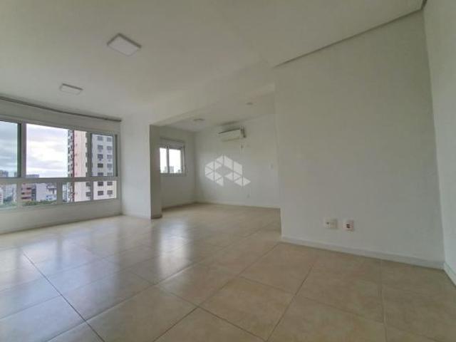 Apartamento 02 dormitórios, sendo 1 suíte, 73,92 m² privativo, Bairro Passo da Areia, Porto Alegre