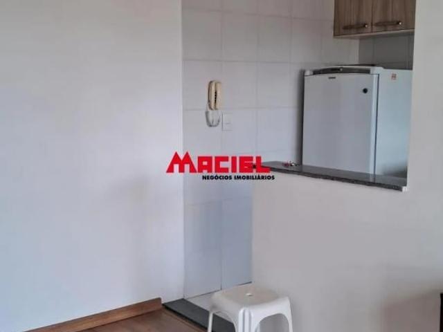 Apartamento 02 dorms à 1000m da Embraer e Centro da Educação