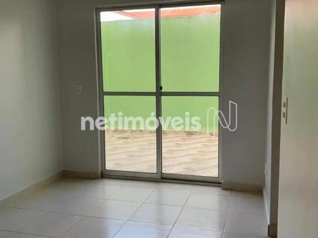 Apartamento 02 Quartos Meio de Quadra 01 Vaga Lazer Completo Rua 500