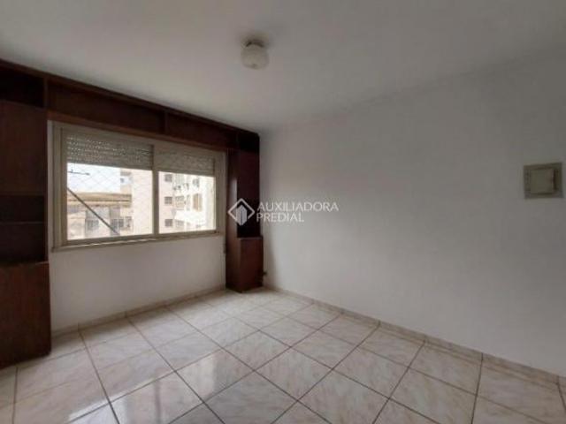 Apartamento 02 quartos na Sr.Dos Passos