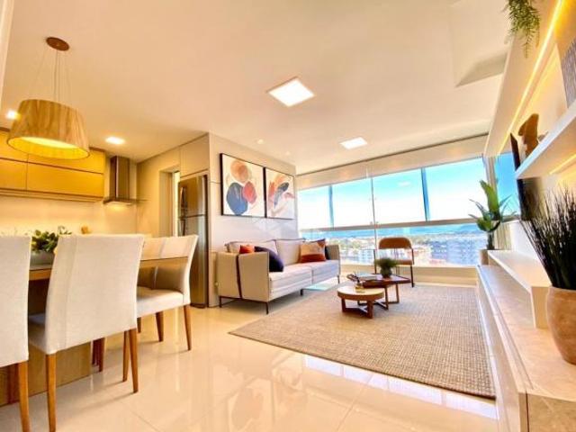 Apartamento 02 quartos no centro, em Capão da Canoa!