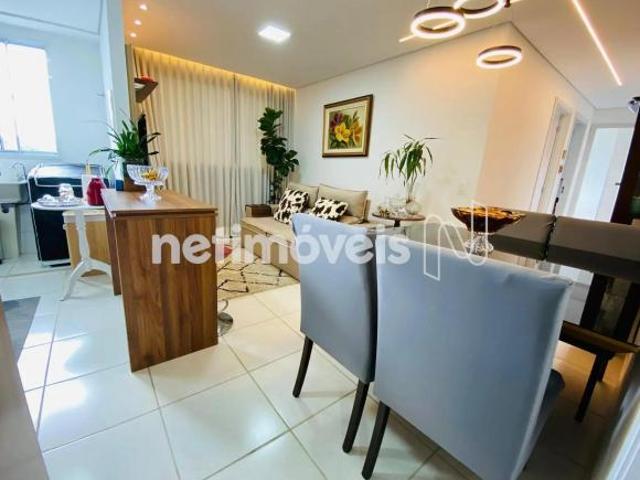 Apartamento 02 quartos no Serrano