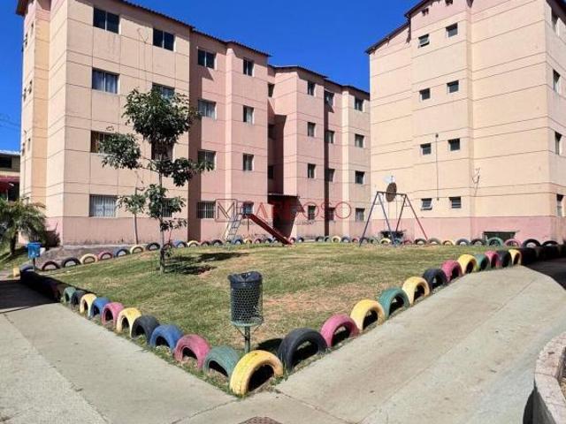 Apartamento 02 quartos ao lado da estação metrô samambaia, reformado, quitado