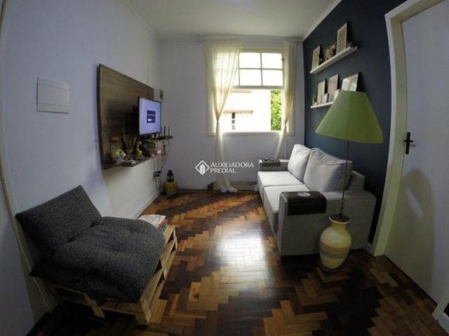 APARTAMENTO 02 QUARTOS BAIRRO CIDADE BAIXA