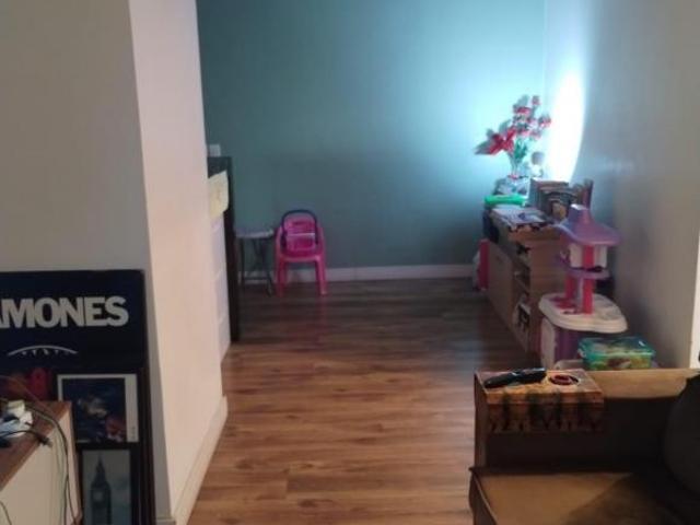 Apartamento 02 quartos, churrasqueira, 01 vaga coberta, bairro Camaquã