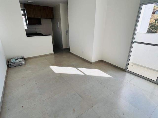 Apartamento 02 quartos com uma suíte para alugar no Buritis