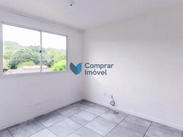 Apartamento 02 quartos com vaga privativa na Cavalhada