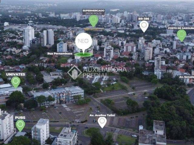 APARTAMENTO 02 QUARTOS COM SUÍTE