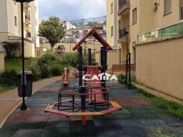 Apartamento 02 quartos e 01 vaga, com quintal à venda na Cidade Líder