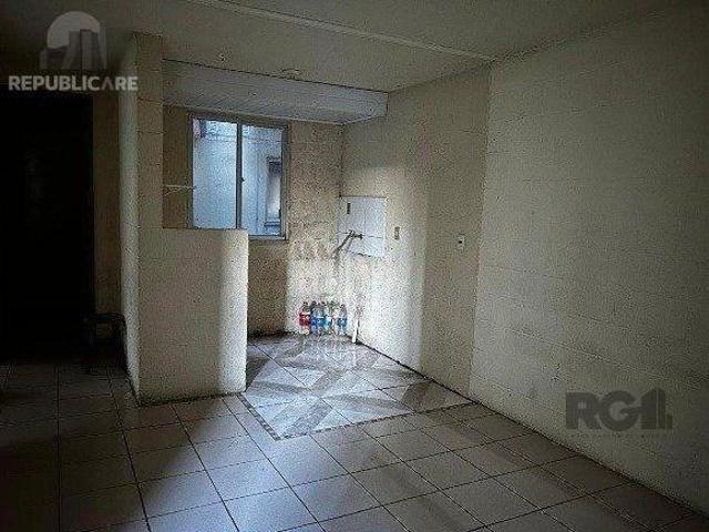APARTAMENTO 02 QUARTOS E VAGA, BAIRRO VILA VOVA, PORTO ALEGRE, RS
