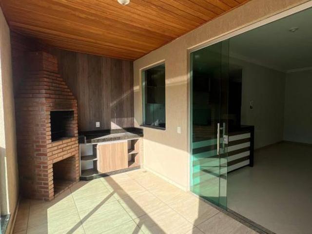Apartamento 02 quartos sendo 01 suíte Cidade Nova CÓD 1278