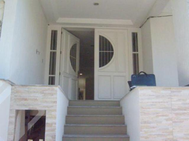 Apartamento 02 quartos sendo 01 suíte em frente a ESEF