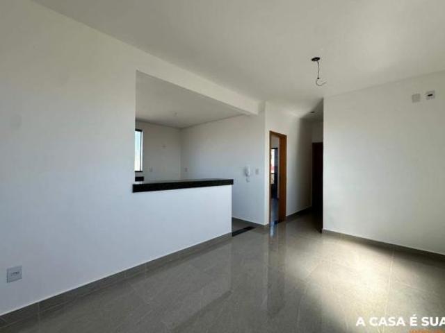 Apartamento 02 quartos um sendo suíte 01 vaga de garagem no Bairro Novo Eldorado
