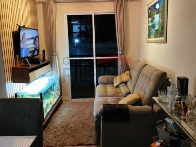Apartamento 02 quartos Varanda e 1 vaga Lazer Completo Metrô Luz