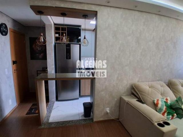 APARTAMENTO 02 QUARTOS, 01 BANHEIRO, 01 VAGA COBERTA, BAIRRO PARQUE MARACANÃ EM CONTAGEM / MG