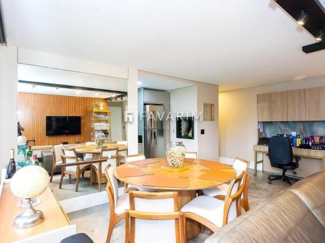Apartamento 02 quartos, 01 suíte, 02 vagas de gara