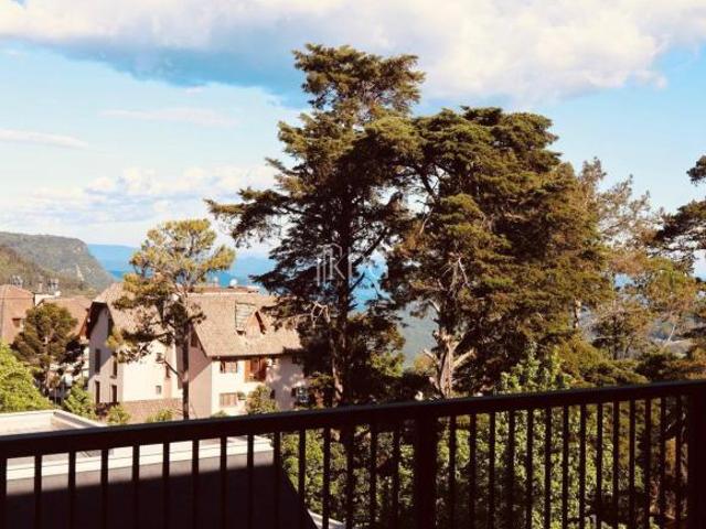 APARTAMENTO 02 SUÍTES COM TERRAÇO, EM GRAMADO