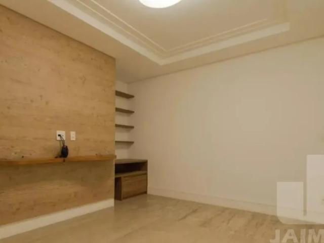 Apartamento 04 dormitórios, 04 vagas em Perdizes