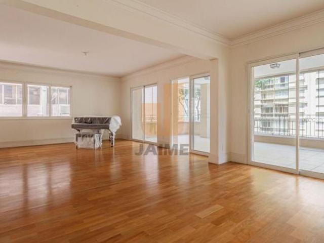 Apartamento 04 dormitórios, 04 vagas em Higienópolis