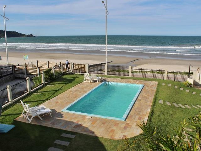 Apartamento 04 dormitórios, vista mar em Bombas Bombas Internacional