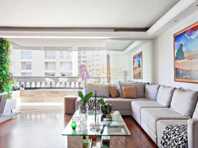 Apartamento 04 dormitorios Campo Belo. Excelente Oportunidade