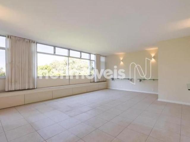 APARTAMENTO 04 QUARTOS SQS 315 ASA SUL