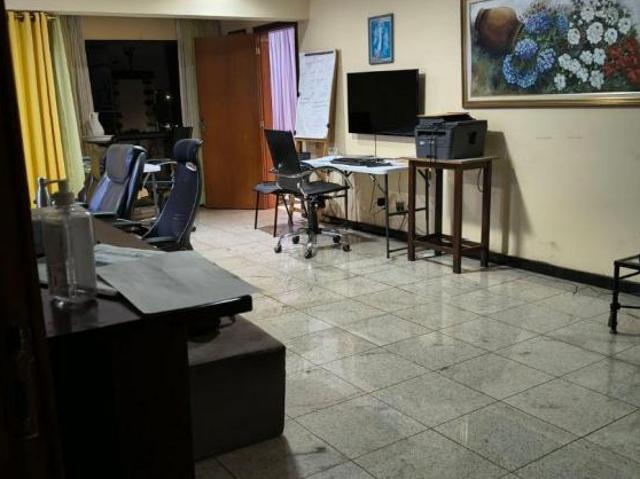 Apartamento 04 quartos 02 suites e 02 semisuites + 02 vagas de garagem subsolo Oportunidade Única!