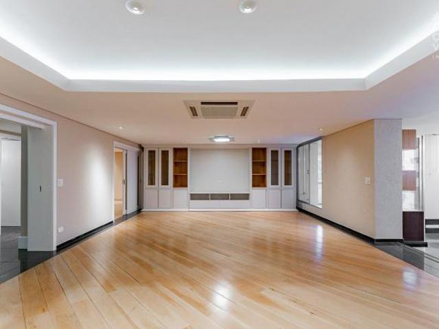Apartamento, 04 Quartos, 03 Vagas, Um Por Andar, Água Verde, Curitiba