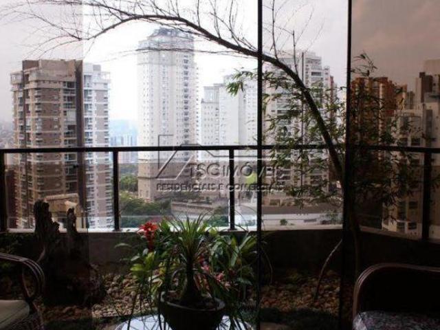Apartamento 04 suites 04 vagas 300m2 no Panamby