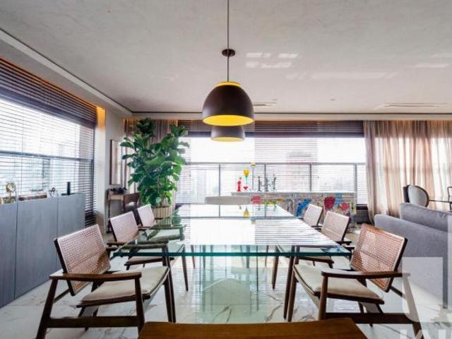 Apartamento 05 dormitórios, 04 vagas em Higienópolis