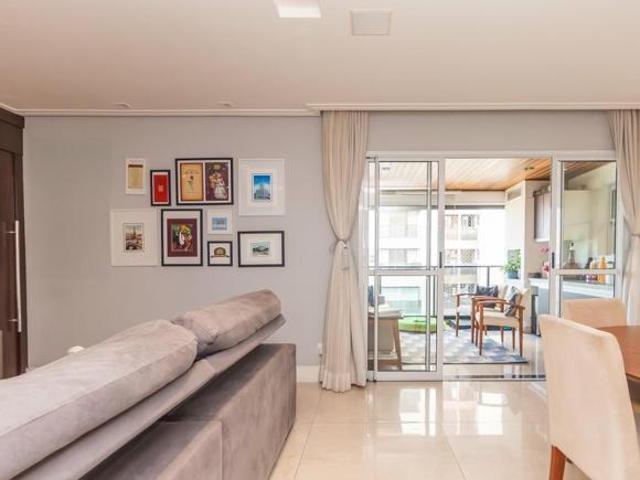 Apartamento 100% Mobiliado, com 106 m², 16º andar, 2 vagas