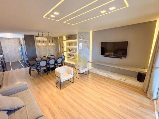 Apartamento 100 % mobiliado com 3 suítes