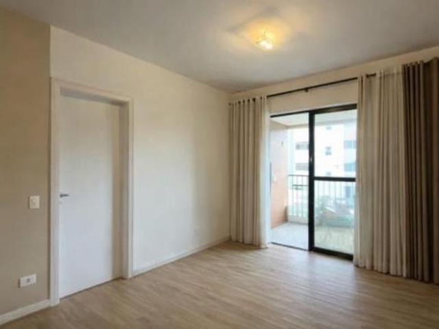 Apartamento 100m² com 2 dormitórios à venda no Vila Izabel Curitiba PR