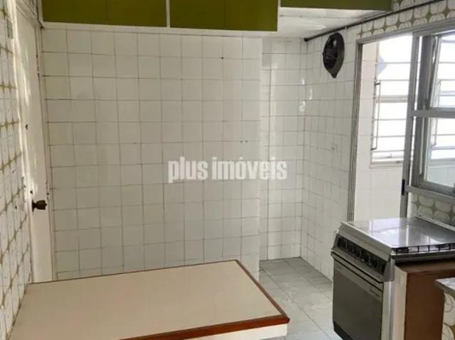 Apartamento 101 m², Pinheiros, 3 dormitórios sendo 1 suíte, vaga de garagem