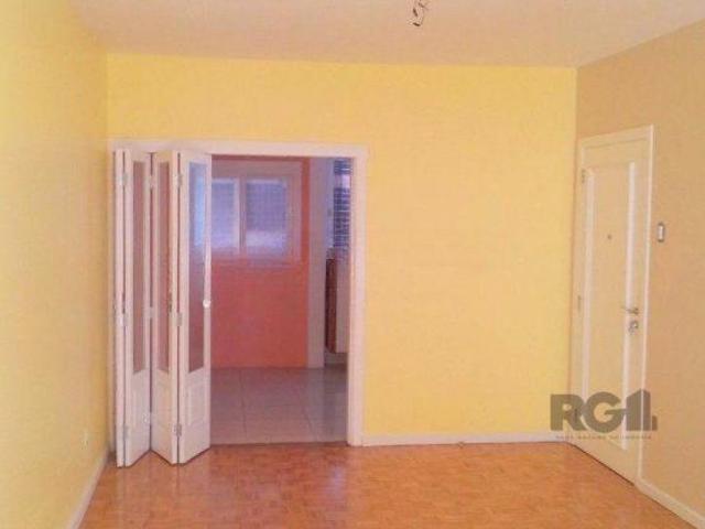 Apartamento 102m² 3 dormitórios, 2 banheiros no bairro Rio Branco