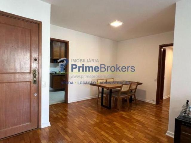 Apartamento, 104m² 3 Dormitórios, 1 Suíte, 2 Vagas, Piso de Madeira Itaim Bibi