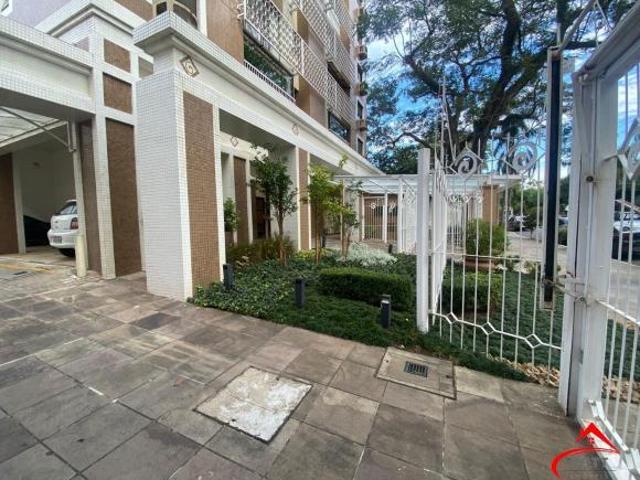 Apartamento 105 m2 3 dormitorios sendo 1 suite vaga dupla menino deus