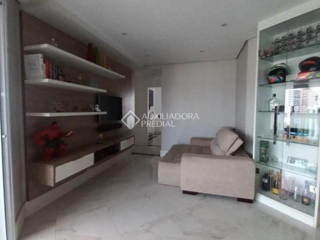 Apartamento 106m² com 3 Dormitórios e 4 Vagas no Nova Petrópolis