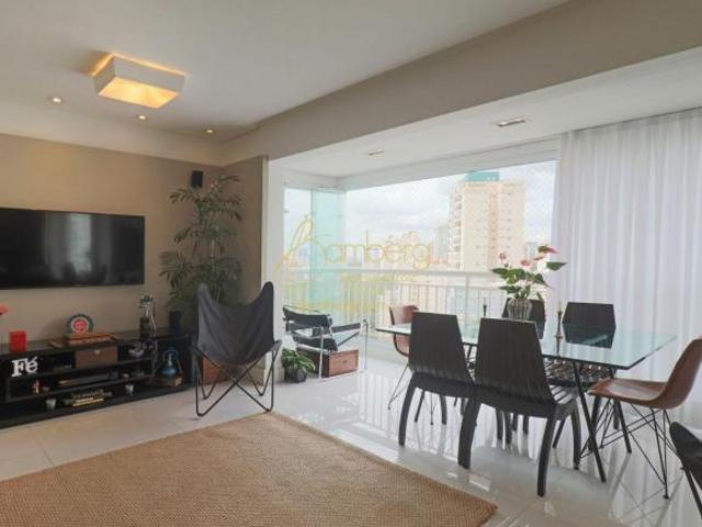 Apartamento 107 m², 3 quartos, sendo 1 suíte, com 2 vagas