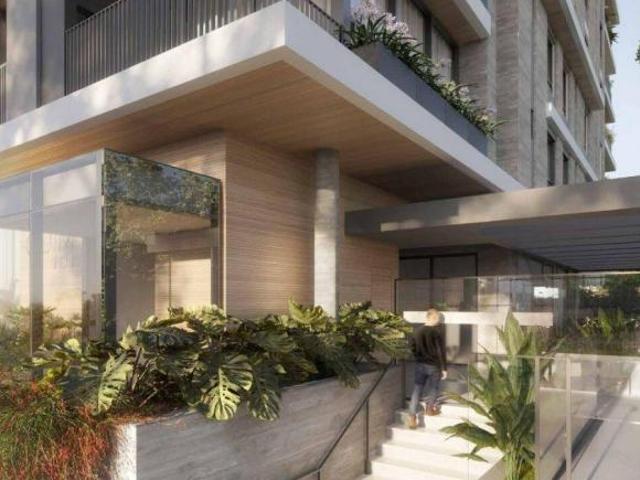 Apartamento, 108 m2 com 3 quartos, 1 suite e 2 vagas na garagem no Ahú. RR Incorp