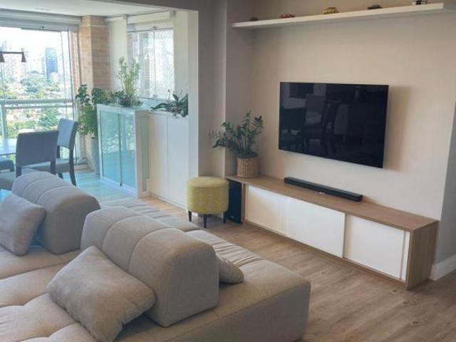 Apartamento 109 m², 3 Dormitórios, 2 vagas demarcadas a venda na Vila Olimpia