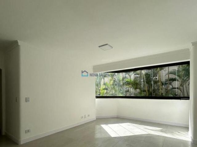 Apartamento 110m², 3 Quartos, 1 suíte, 2 Vagas Campo Belo
