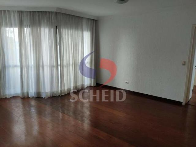 Apartamento 110m² 3 quartos sendo 1 suíte e 2 vagas à venda no Campo Belo